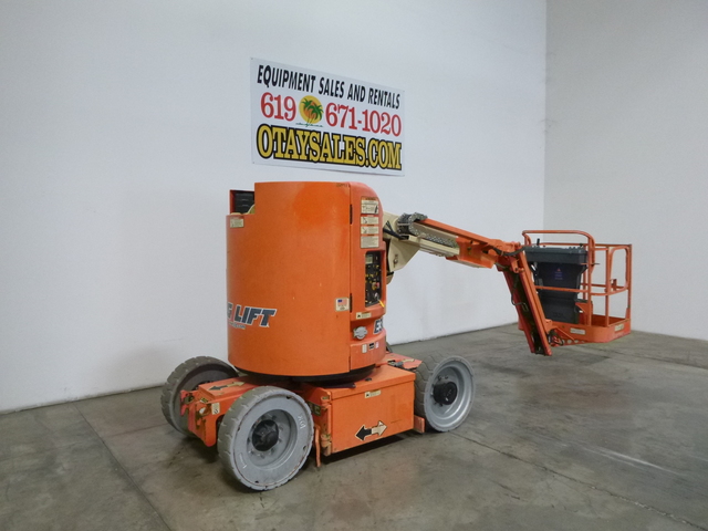 JLG E300AJ ELECTRIC BOOM LIFT